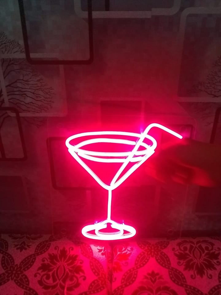 Cocktail - Neon Signs - Custom Freaks